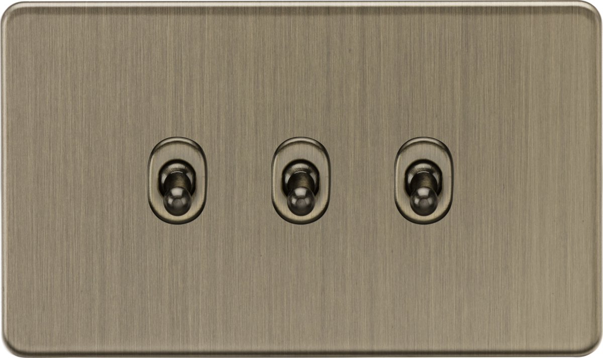 SF3TOGAB – Knightsbridge Screwless 3-Gang Toggle Switch – Antique Brass ...
